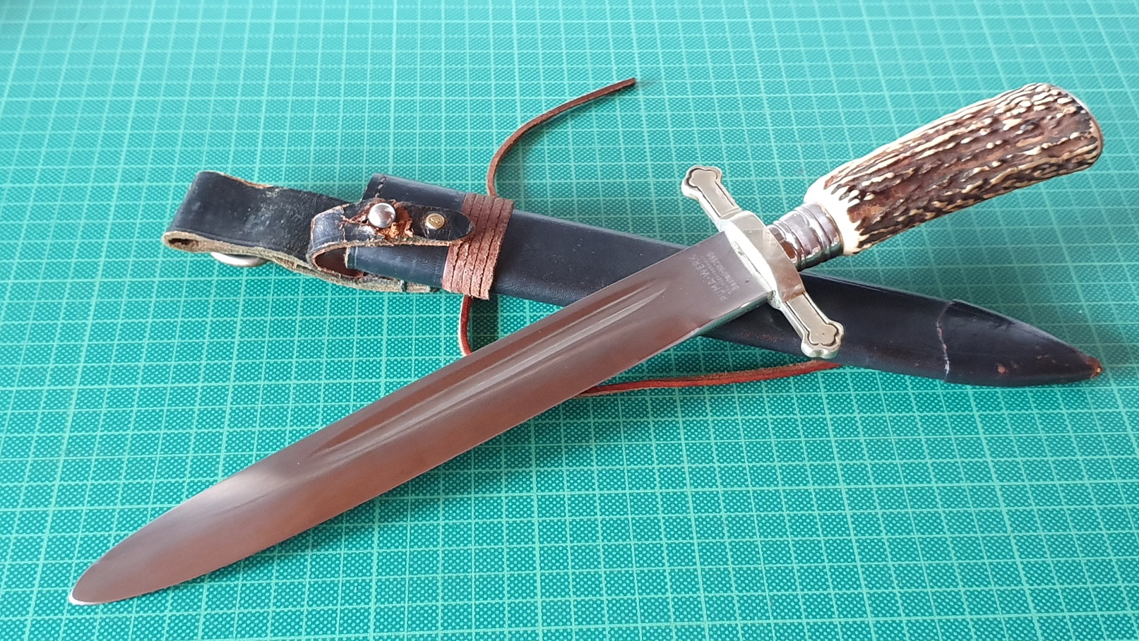 Schickser's Messerscheune