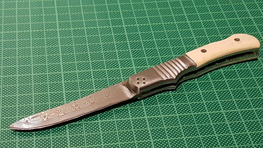 Schickser's Messerscheune